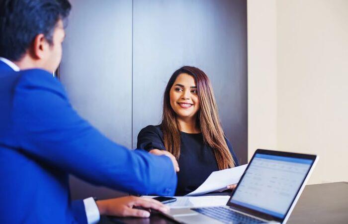 HOW TO CREATE THE BEST NEW EMPLOYEE EXPERIENCE WHEN ONBOARDING ...